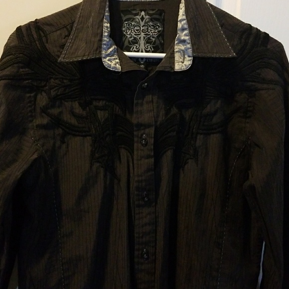 Roar | Shirts | Mens Roar Button Down Shirt | Poshmark